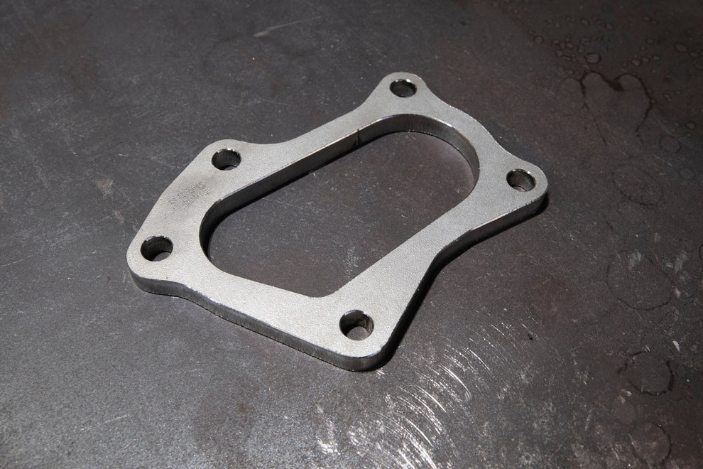CT15 Turbo - Turbine Housing Outlet Flange – BUSTOMS
